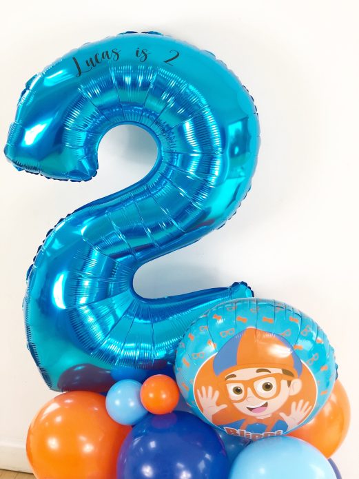 Blippi Balloon Sculpture | Tara's Wonderworld