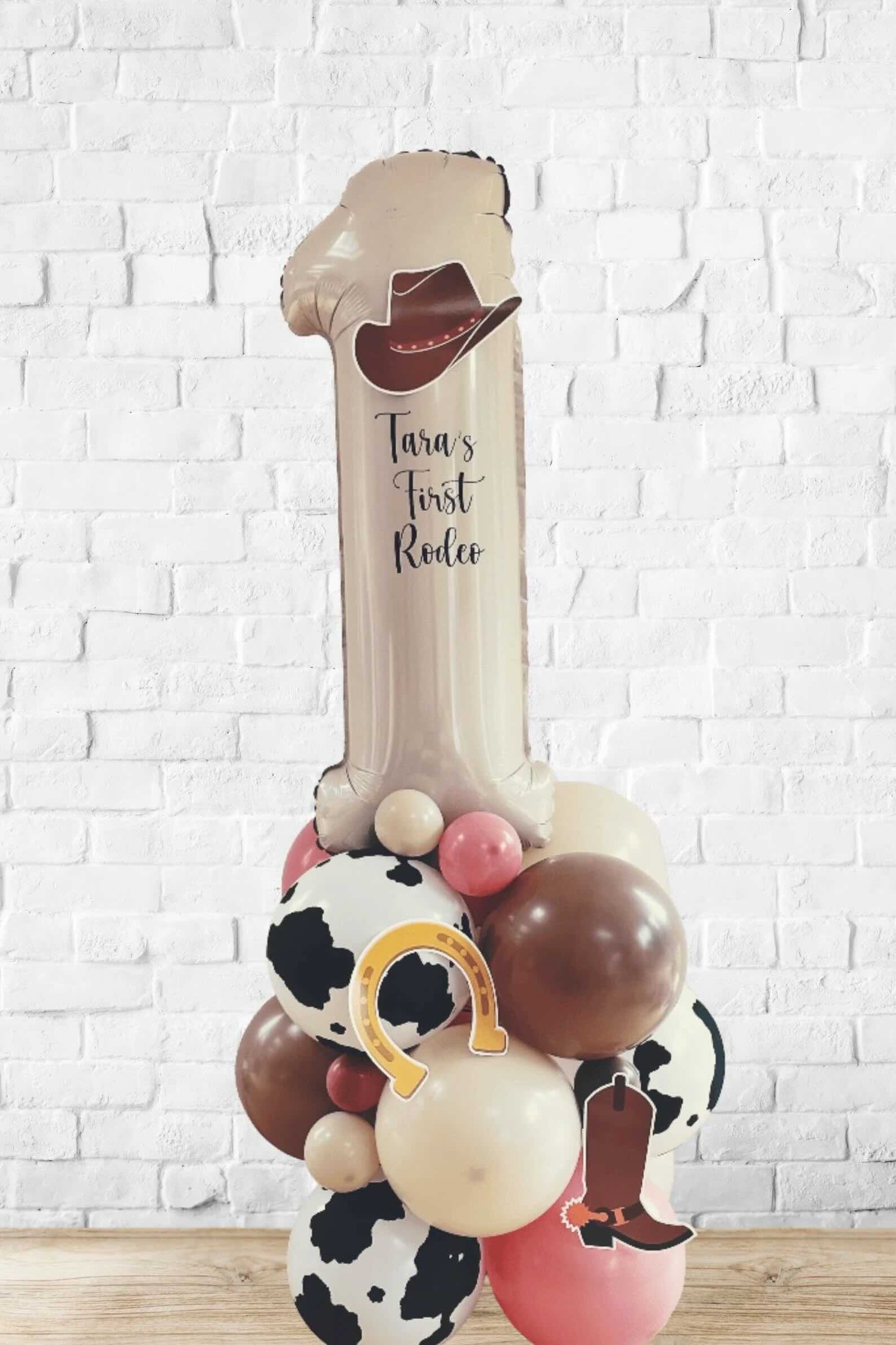 Rodeo Birthday Balloon Sculpture | Tara's Wonderworld